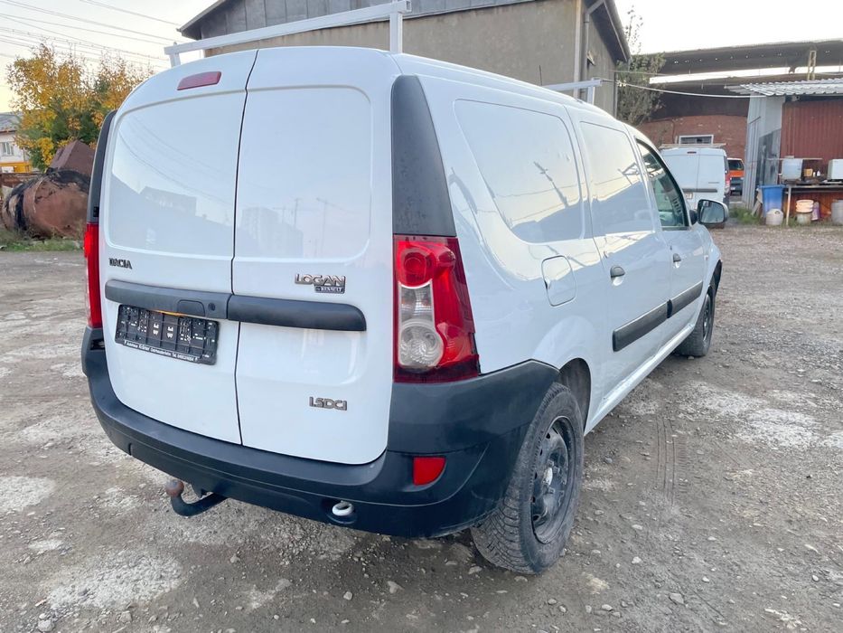Dacia Logan MCV 1,5 diesel clima Iasi • OLX.ro