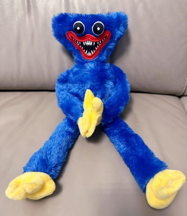 Син Хъги Лъги Huggy wuggy Син цвят гр. София Младост 4 • OLX.bg