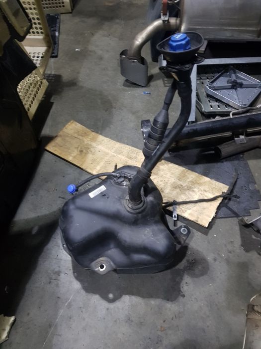 Vas pompa rezervor adblue ad blue mercedes sprinter w906 facelift ...