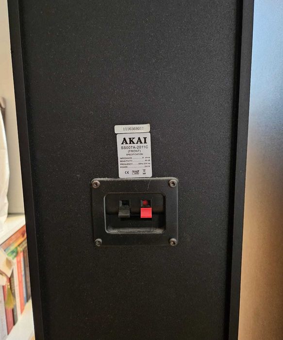 Stație Tehnics și Boxe Akai Stand Targu Jiu • OLX.ro