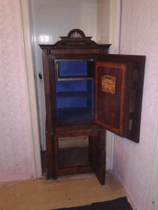 Vand seif foarte vechi Lovrin • OLX.ro