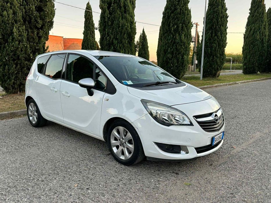 Opel meriva 1,6 cdti automat Arad • OLX.ro