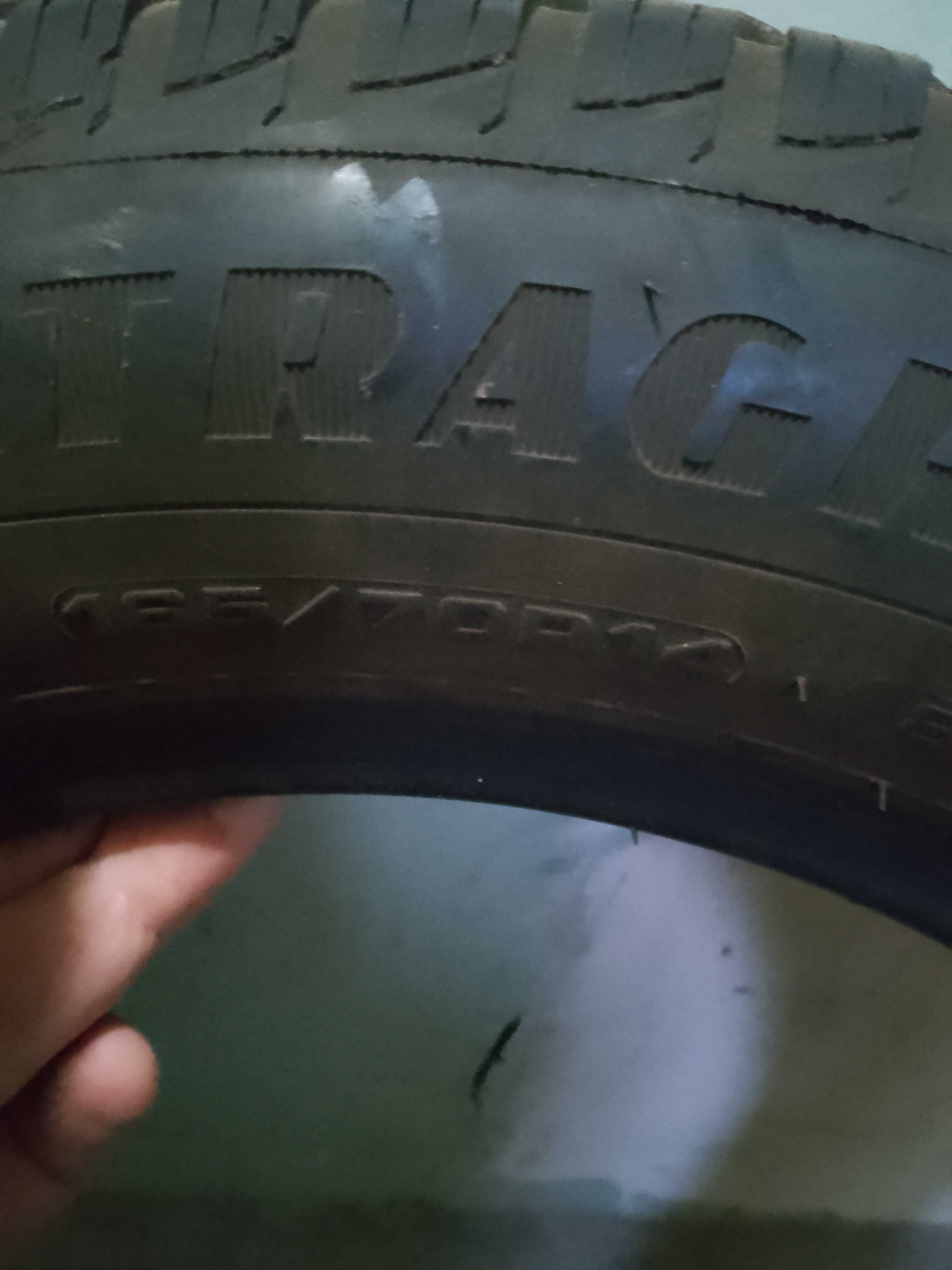 Гуми употребявани 165/70/14 гр. Ловеч в.з. Бабаковец • OLX.bg