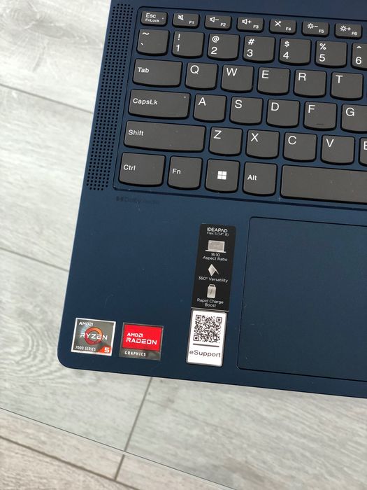 Vând Laptop cu touchscreen Sibiu • OLX.ro
