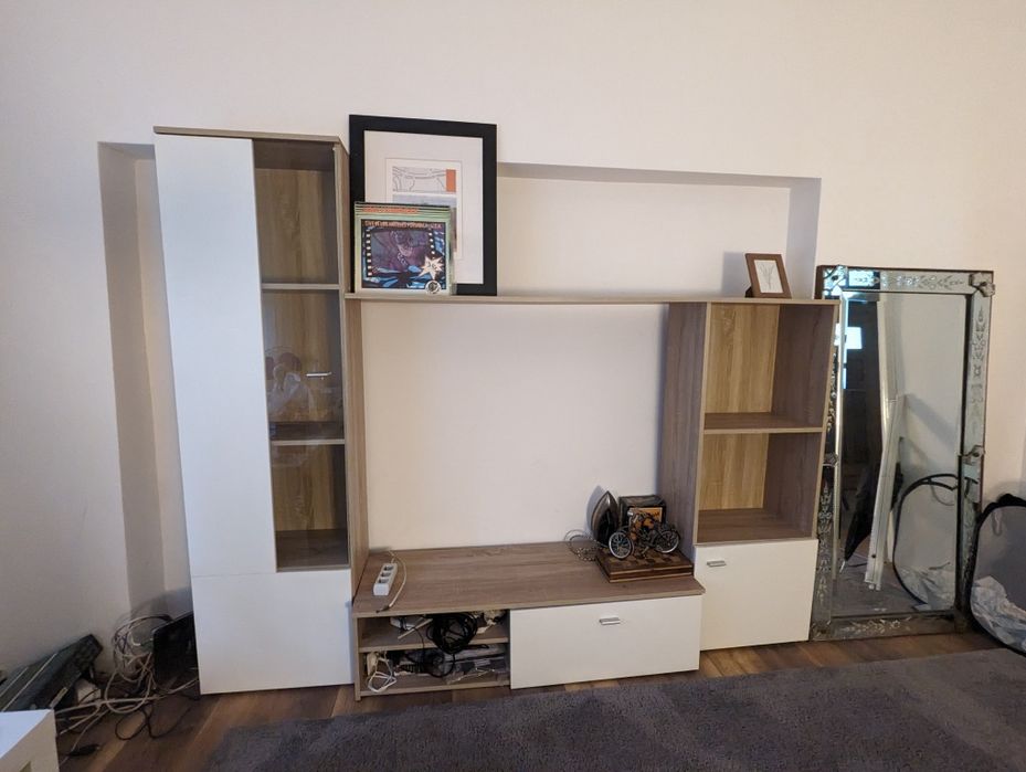 Vand mobila camera living tv biblioteca Dosu Bricii • OLX.ro