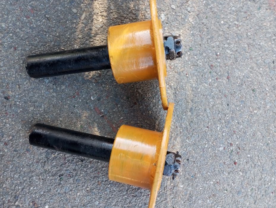 Butuci remorcă sau căruță Stefanesti • OLX.ro