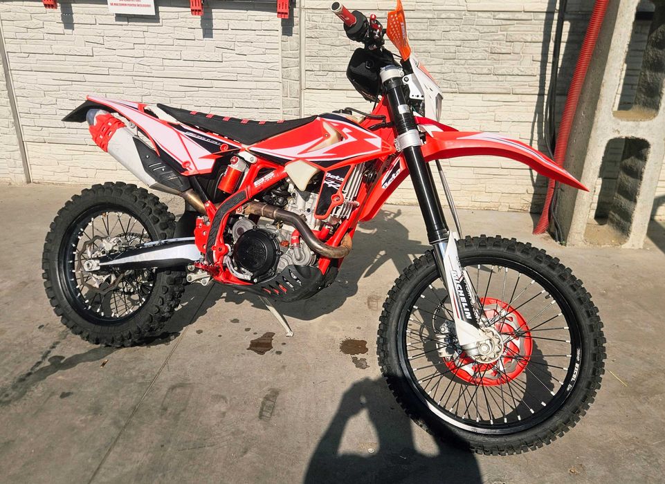 Beta 350 RR...2018..70 ore.. cu acte Braila • OLX.ro