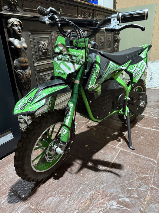 Cross / Motocicleta / trotineta electrica ca noua Dobroesti • OLX.ro