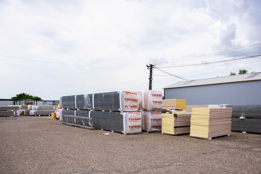 Panouri sandwich termoizolante noi sau calitatea2 Sibiu • OLX.ro