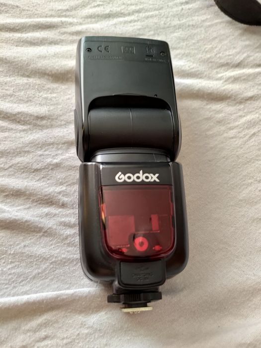 Blitz godox TT 685 f Turnu Magurele • OLX.ro