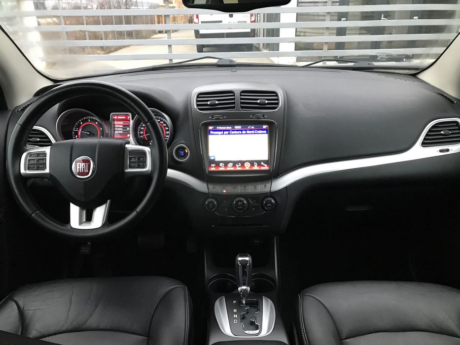 Fiat Freemont 4x4 , 7 locuri , automata , Navi , km reali!!! Craiova ...