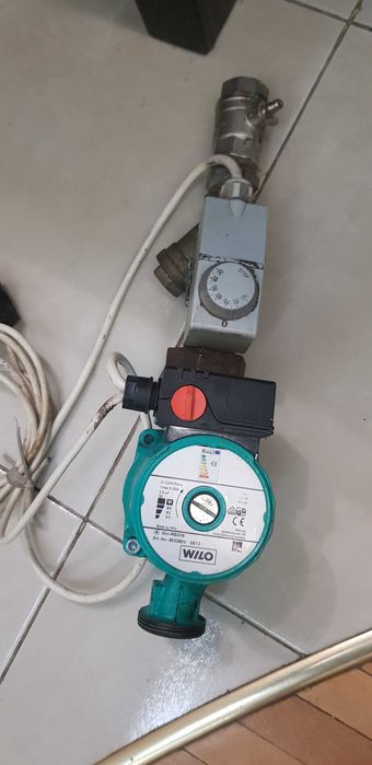 Циркулациона помпа WILO RS - 25/6 с терморегулатор, работи перфектно. гр. София Зона Б-5 • OLX.bg