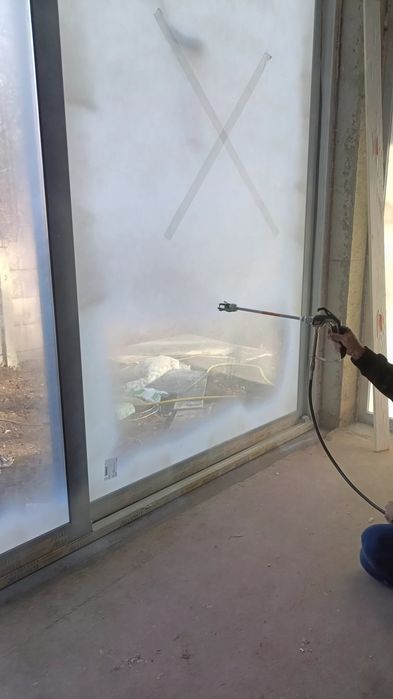 Aplicam folie lichida geamuri(protecție tâmplărie) Bucuresti Sectorul 1 ...