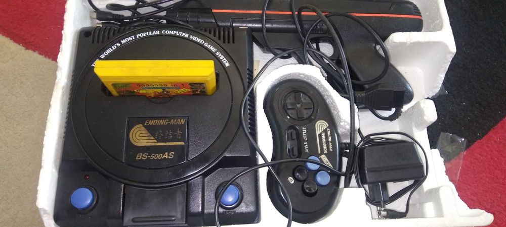 Consola TV Terminator functionala plus o caseta Cluj-Napoca • OLX.ro