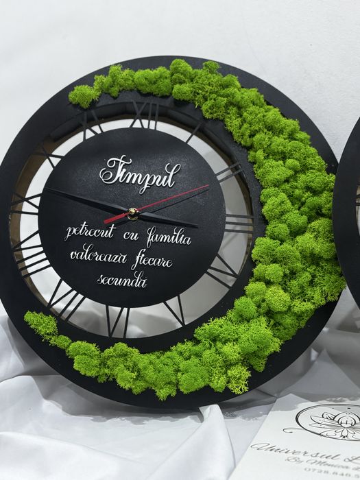 Ceas TIMPUL din lemn si licheni 40cm Ceardac • OLX.ro