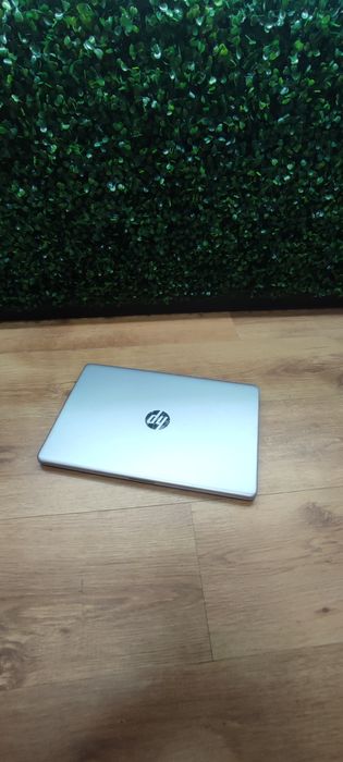 Laptop HP Slim 15,6" fullHD Ryzen 5 5500u 8GB DDR4 256GB SSD Orastie ...