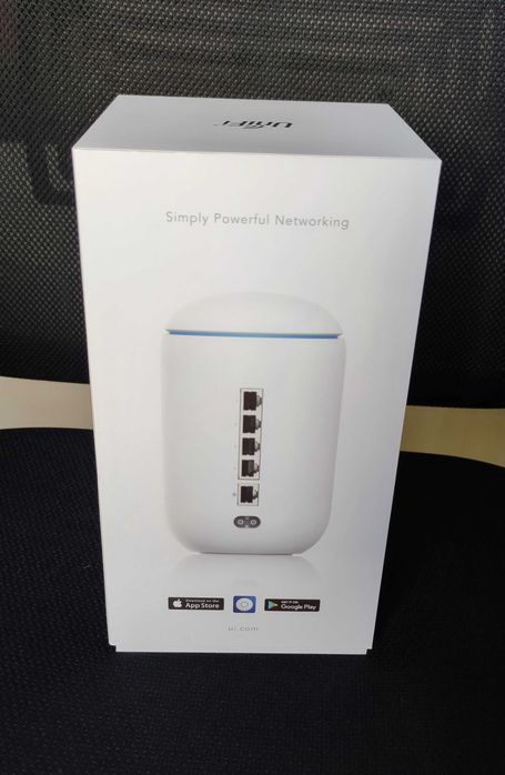 Ubiquiti UDM рутер (Unified Dream Machine) пълен комплект с кутия гр ...
