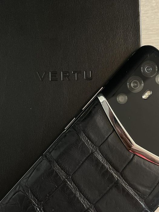 Vertu,iVertu,5G,12 Ram,512 Hdd гр. София Център • OLX.bg