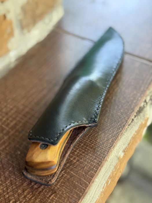 Cutit cu lama de 11 cm cu teaca din piele naturala Sibiu • OLX.ro