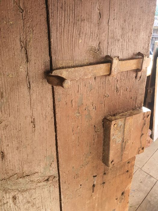 1.Usa 2.Poarta)veche din lemn masiv Cluj-Napoca • OLX.ro