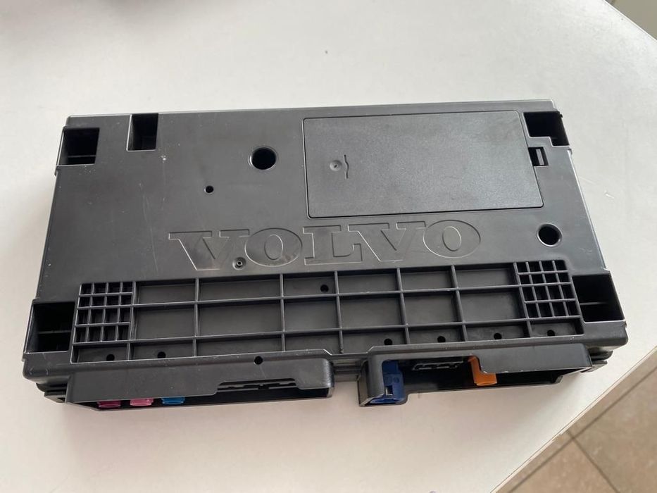 Modul VCM Volvo XC90 XC60 S90 V90 XC40 31676411 Baia • OLX.ro