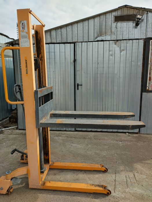 Transpalet lift scara tavalug aerator combinator semințe gazon tractat ...