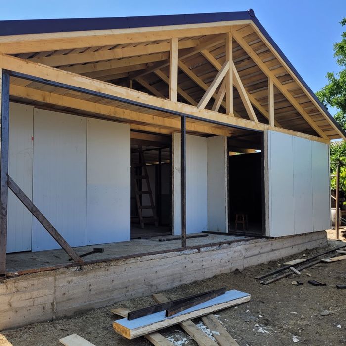 Casa modulara pe structura metalica Bistrita • OLX.ro