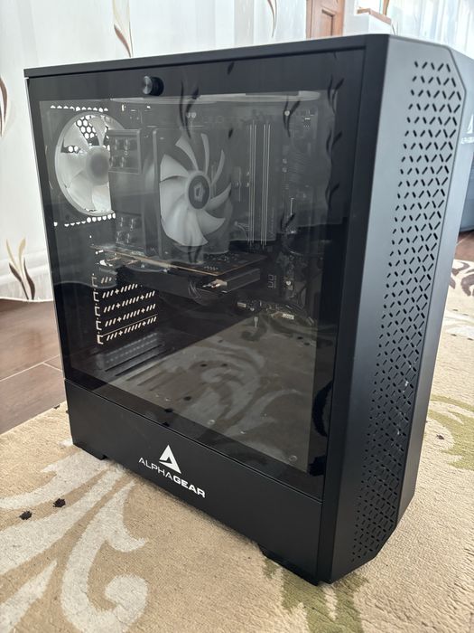 PC GAMING (Făcit de Pc Garage) Comaneasca • OLX.ro