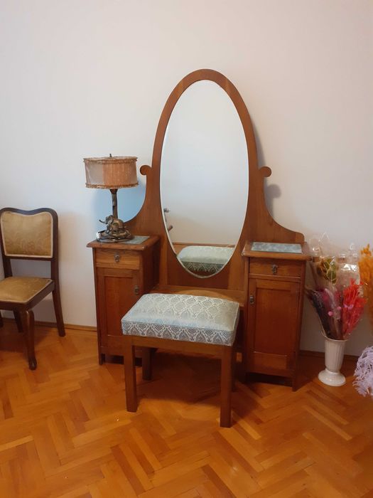 Set toaleta din lemn de cires alb cu oglinda de cristal Bucuresti ...