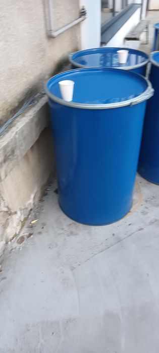 butoi din tabla cu capac ' Casa si gradina ' OLX.ro