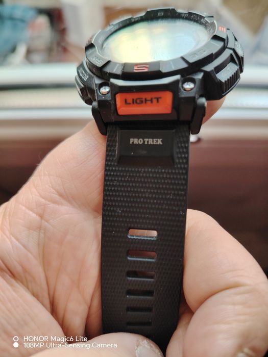 Casio ProTrek PRG 340-1AER nou , nepurtat-ofertă Valea Adanca • OLX.ro