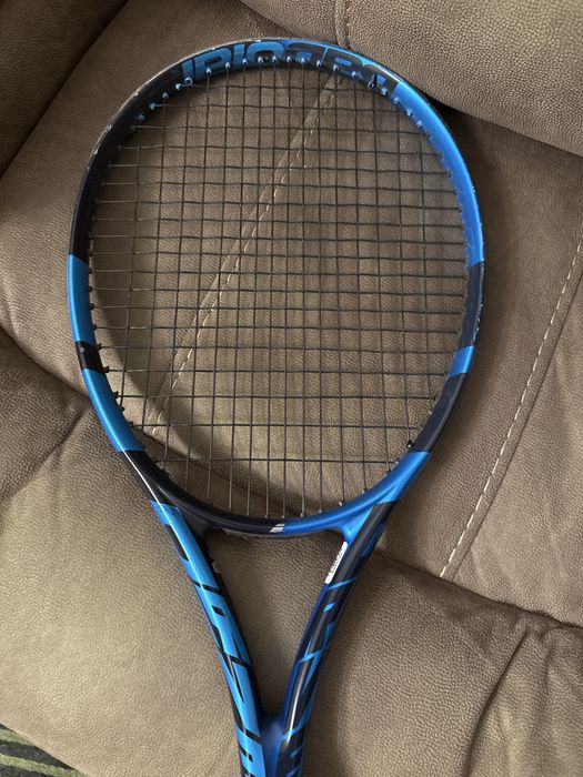 Racheta Babolat Pure Drive,model 2023 Baciu • OLX.ro