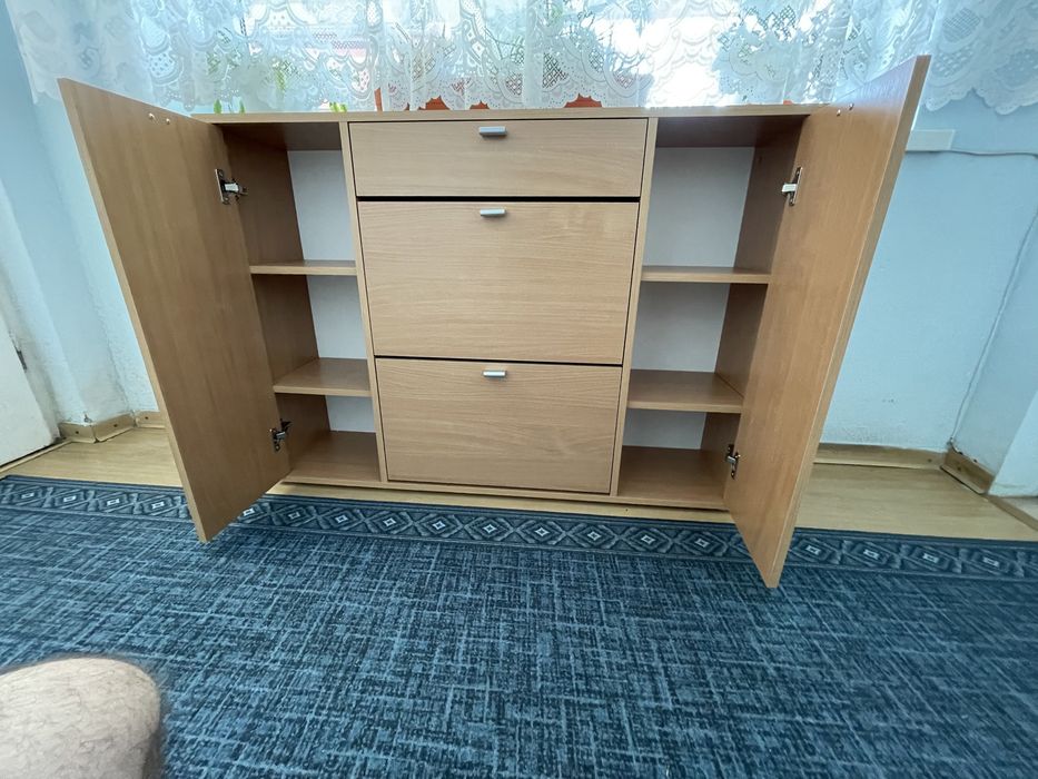 Dulap de papuci NOU Medias • OLX.ro