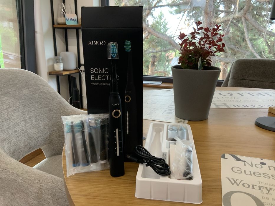 ATMOKO Sonic Electric Toothbrush – 5 режима, черна + 7 резервни глави ...