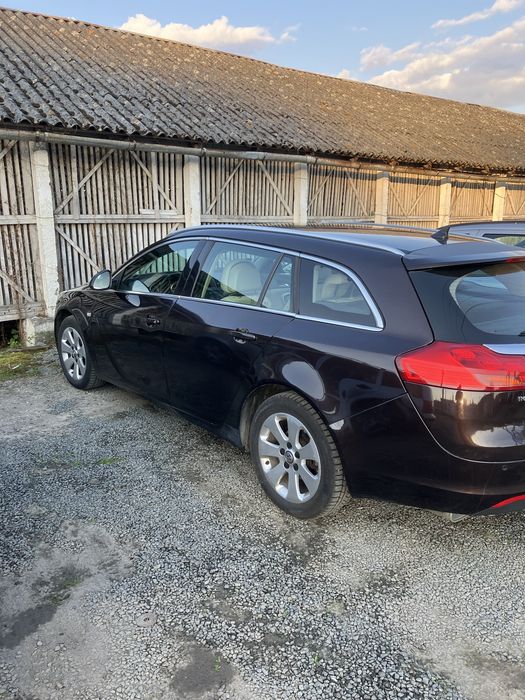 Vand sau schimb auto Huedin • OLX.ro
