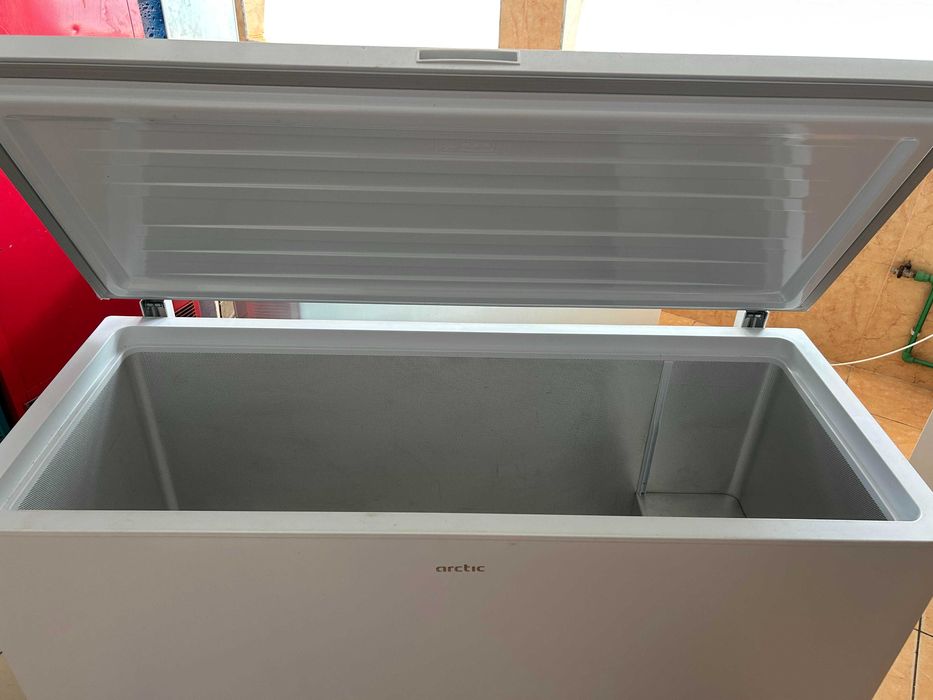 Lada Frigorifica Arctic / Gorenje Saftica • OLX.ro