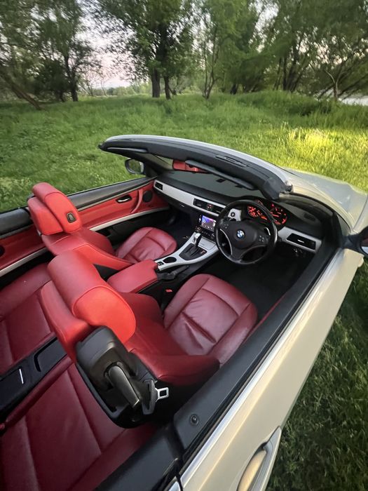 Bmw 320d e93 Facelift Decapotabil 184 cp Oradea • OLX.ro