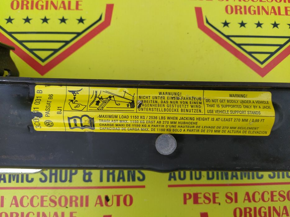 Cric auto original Volkswagen Vw Passat B6 B7 CC coarba cheie prezoane ...