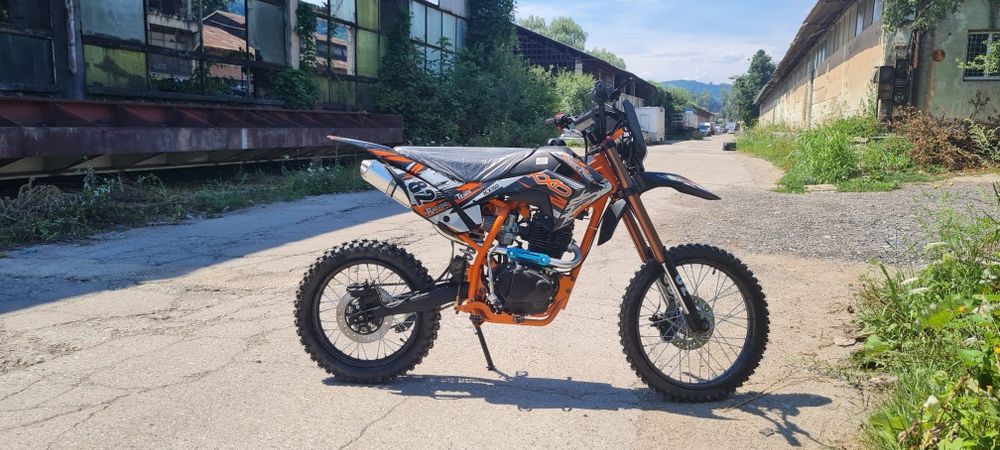 Moto Cross Enduro motocicleta 150cc KXD PRO Germany în 5 viteze Cluj-Napoca • OLX.ro