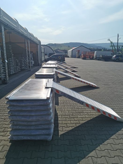 Rampe simple din aluminiu Bradesti • OLX.ro