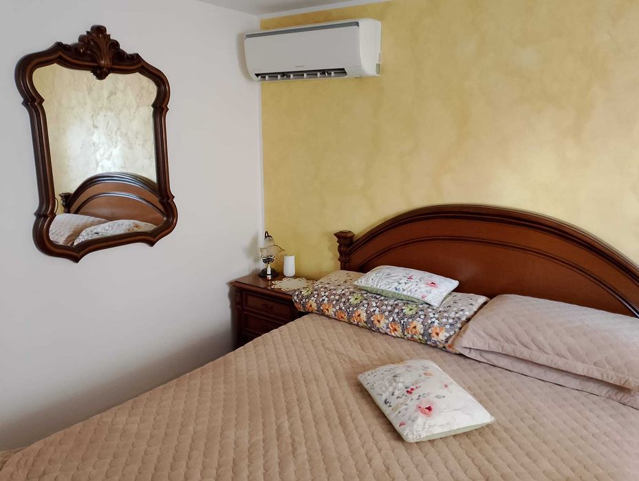 Vand casa sat Prigoreni (ION NECULCE), schimb cu apart. Targu Frumos Ion Neculce • OLX.ro