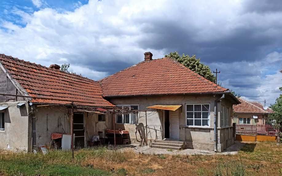 Casa + gradina in localitatea Baba Novac (oras Ardud) Satu Mare • OLX.ro