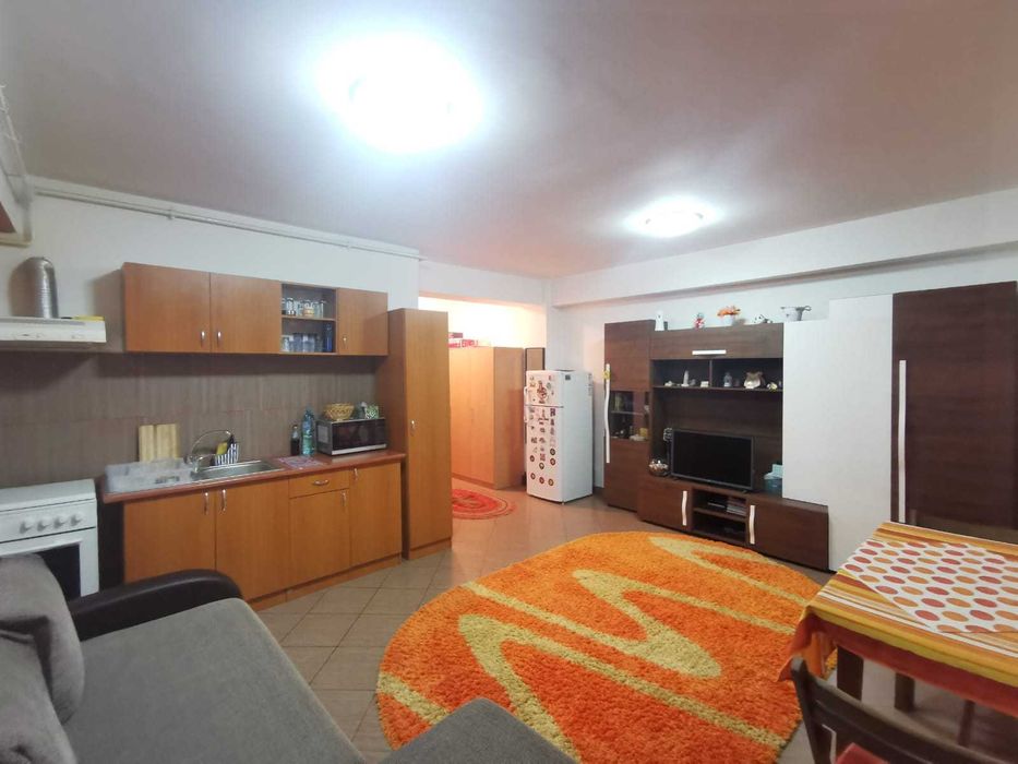 Inchiriez(ofer)garsoniera in Ghimbav Ghimbav • OLX.ro