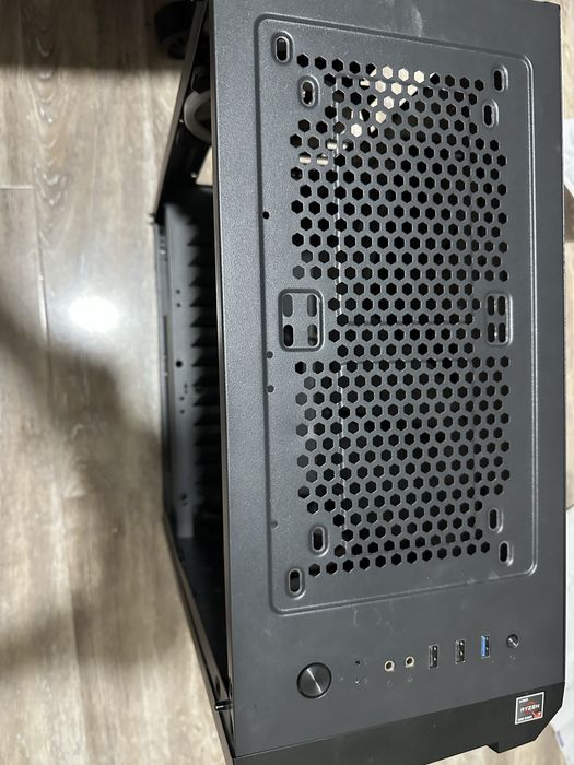 Carcasa pc myria Racovita • OLX.ro