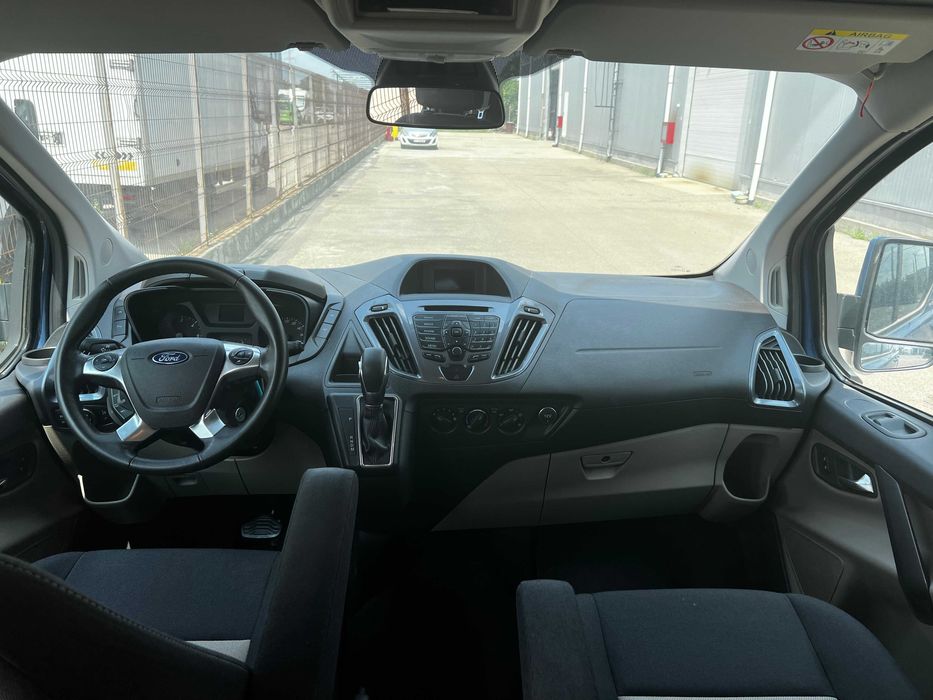 Ford Tourneo Custom Bucuresti Sectorul 3 • OLX.ro