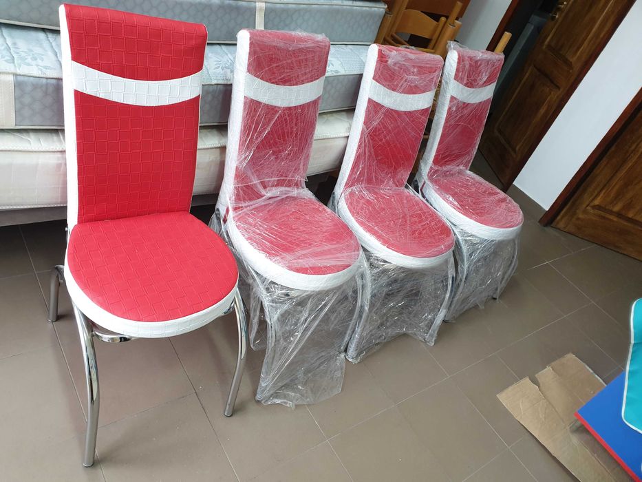 4 scaune piele-inox-200 lei buc Petrosani • OLX.ro