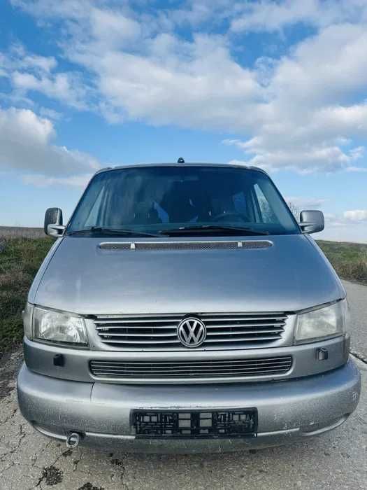 Motor complet VW T4 VR6 2.8 benzina cod AES Navodari • OLX.ro