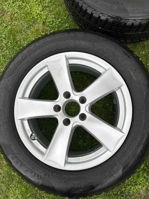 Roti/Jante Audi Q3,Tiguan sau GLA,GLB 215/65/17 de iarna Sigmir • OLX.ro