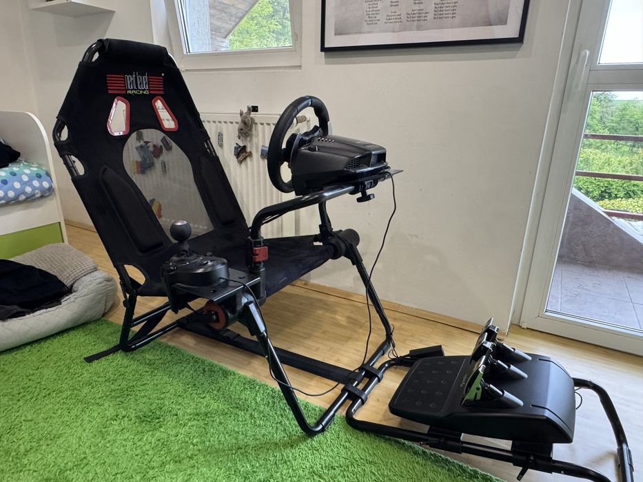 Volan, scaun si schimbator gaming Logitech G29 pentru PS4, PS5 si PC ...