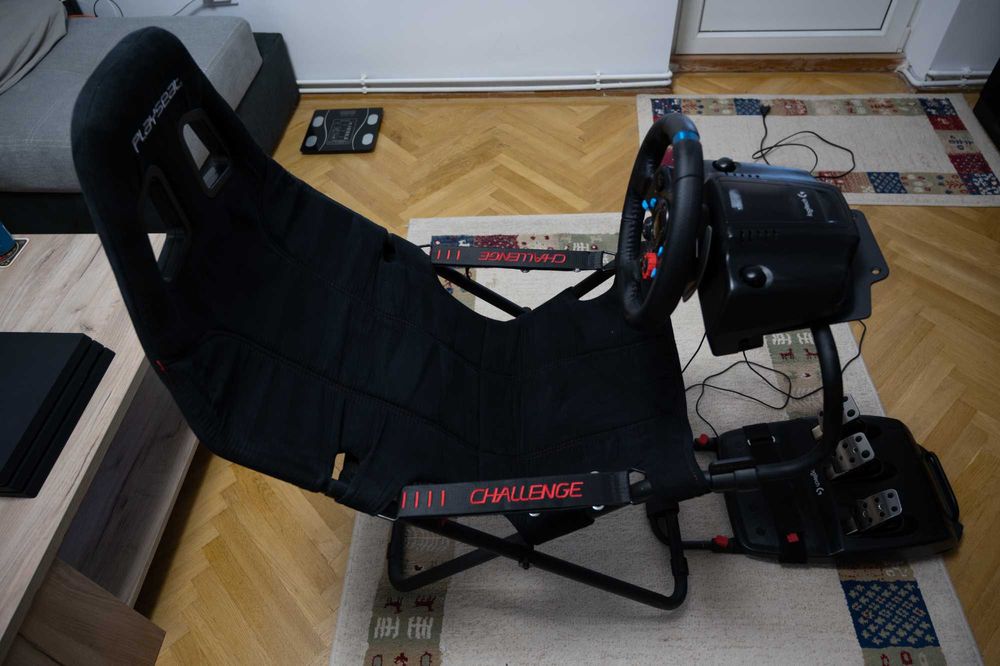 Volan Logitech G29 + Scaun Gaming Playseat Brasov • OLX.ro